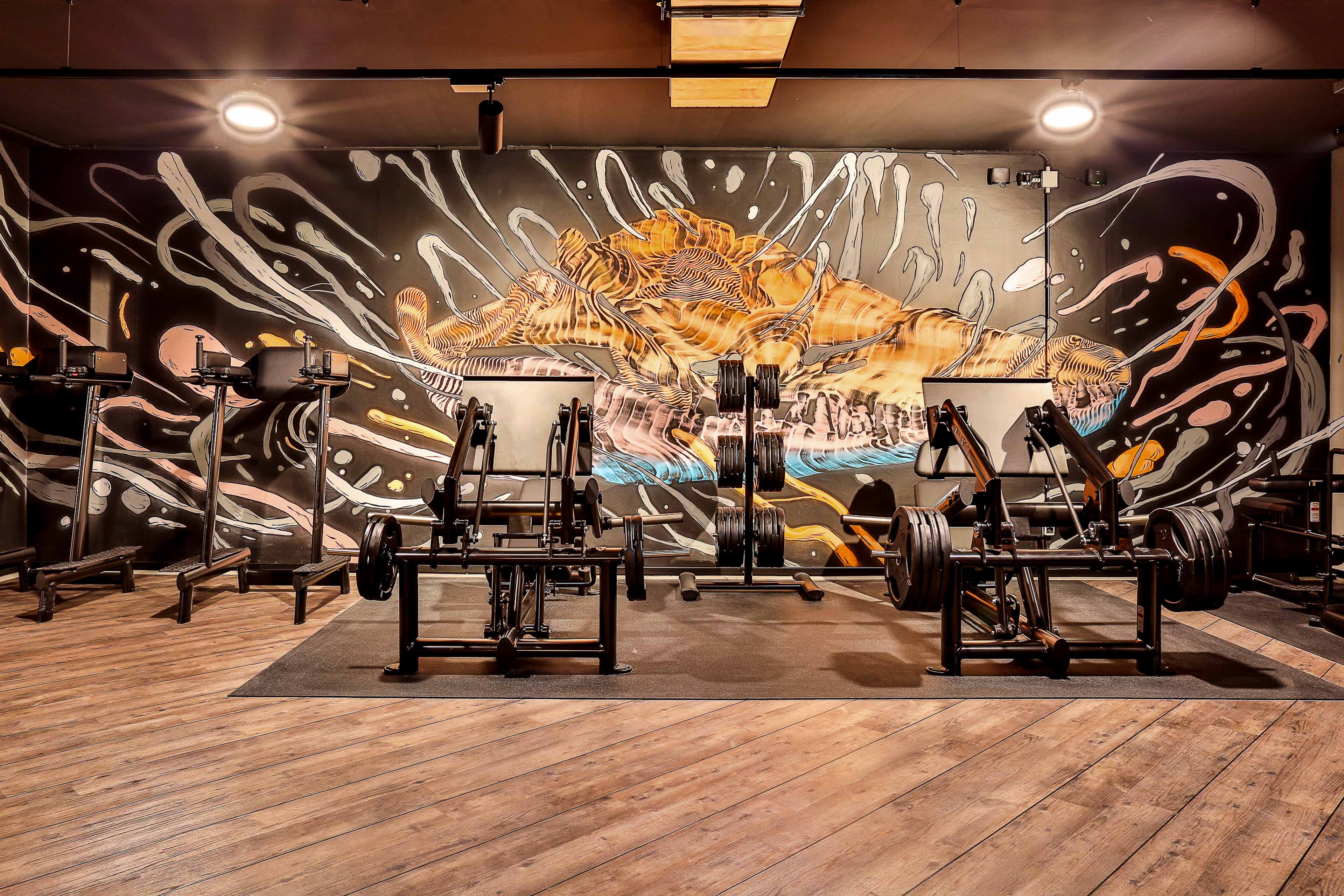 McFIT Turin - Ganter Group realizes modern fitness club with urban flair